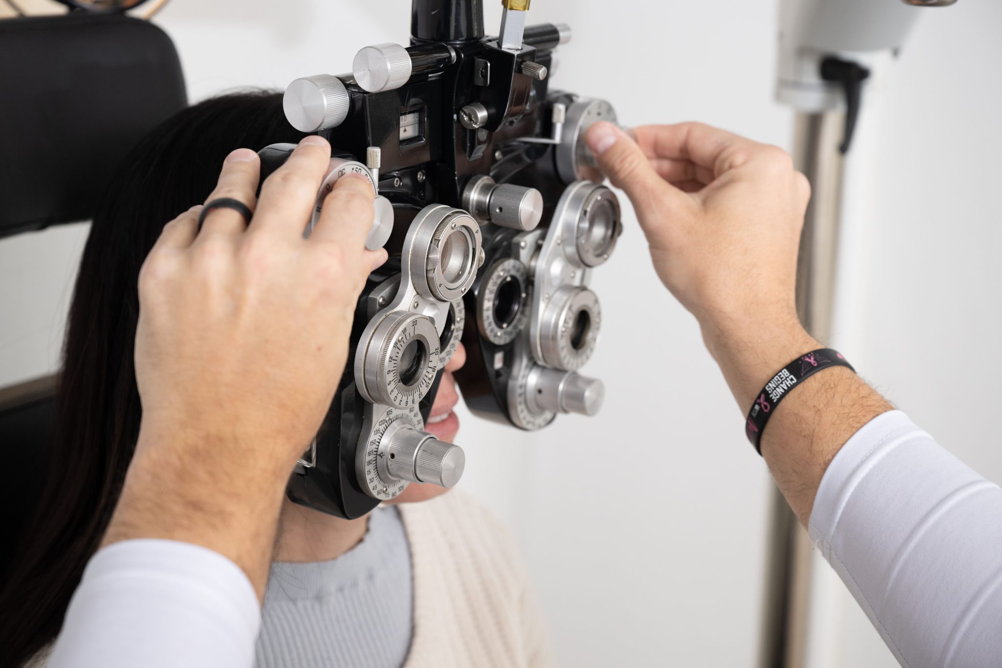 Astigmatism Diagnosis & Treatment | Eyes on Group